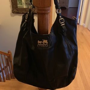 Joyce L's Closet (@joyce1026) | Poshmark